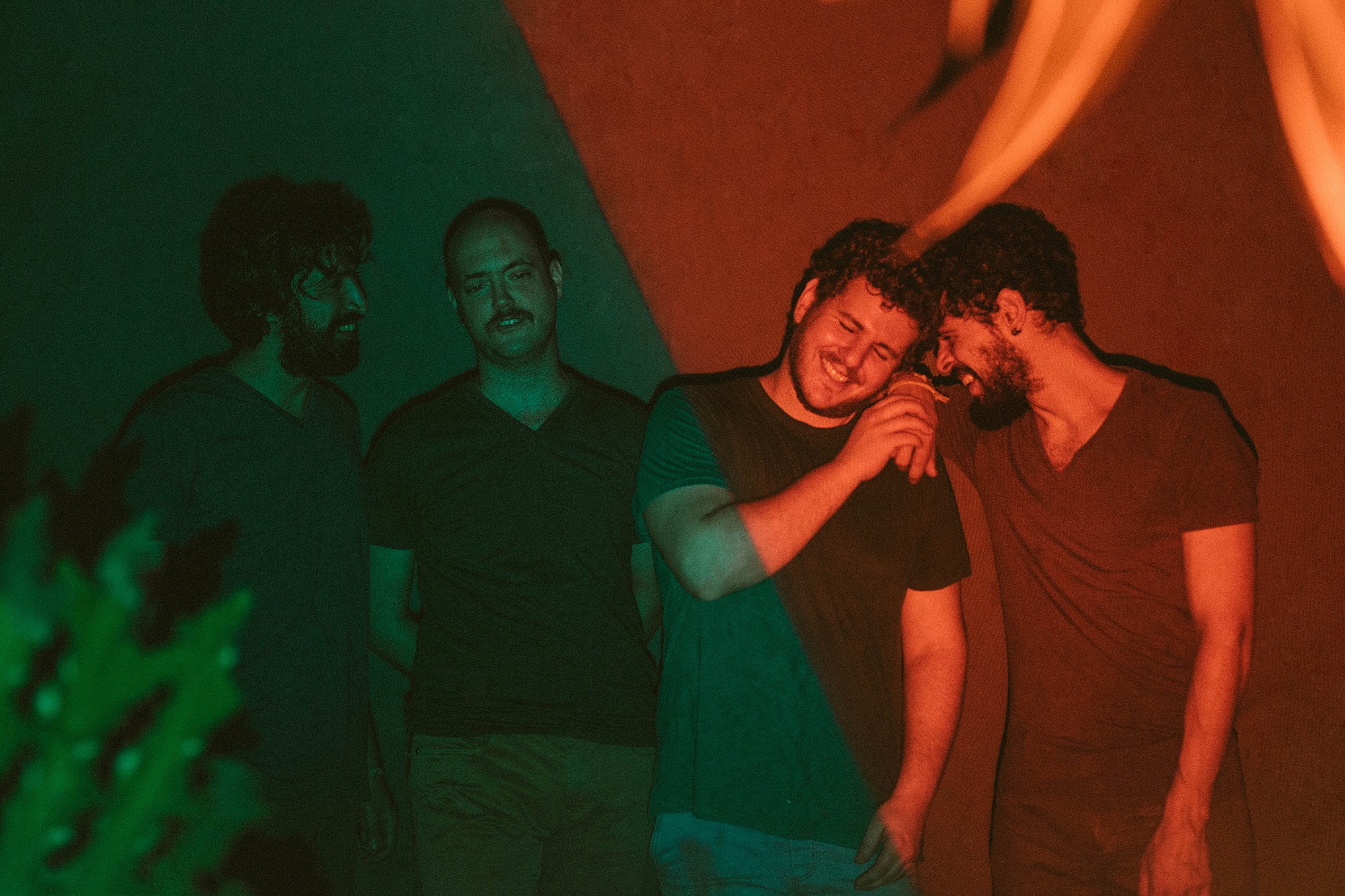 Dingo Bells lança vinil de “Todo mundo vai mudar” na Célula – Rifferama