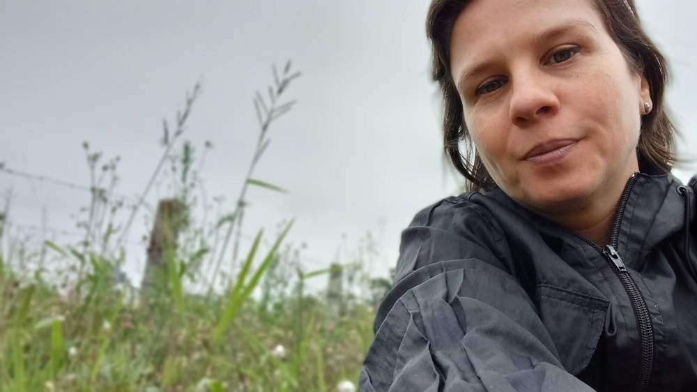 Katherine Funke apresenta dueto sobre a saudade do encontro – Rifferama