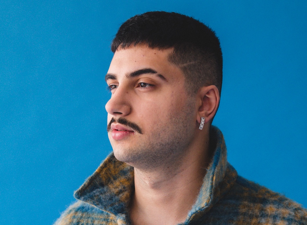 Alessio: novo nome artístico e sonoridade no single “Jardim” – Rifferama