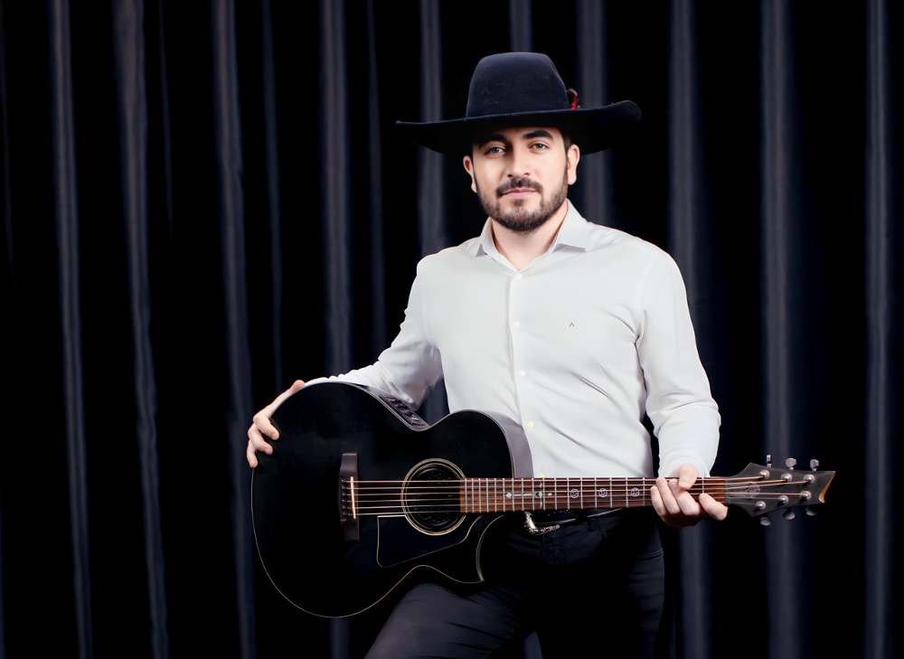 Alexandre Netto espalha a palavra da música country em SC – Rifferama